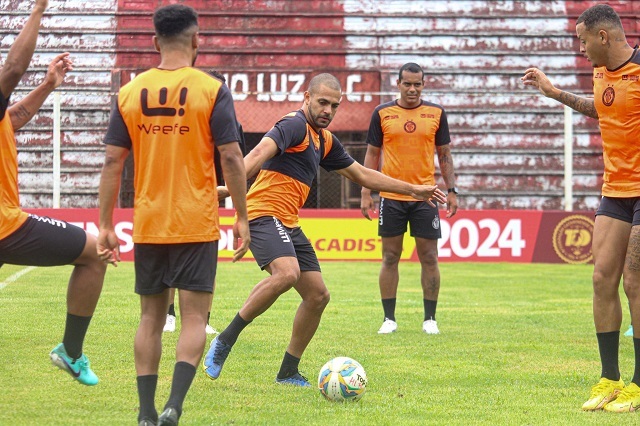 Criciúma x Hercílio Luz - No Estadual, Tigre nunca perdeu em casa para ...