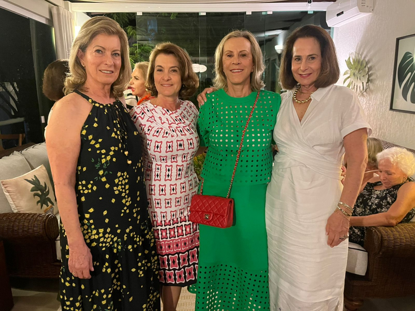 Os vibrantes parabéns para Albertina Guizzo - Blog Beth João - 4oito